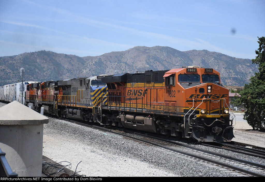 BNSF 7802